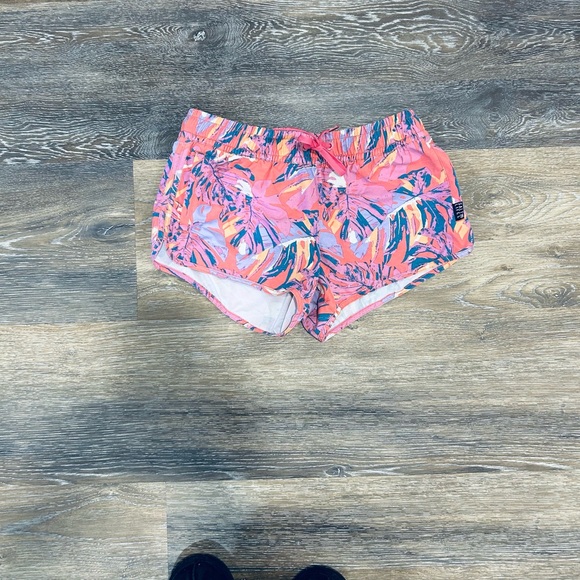 Salt Life | Shorts | Salt Life Pink And Orange Athletic Shorts Size ...